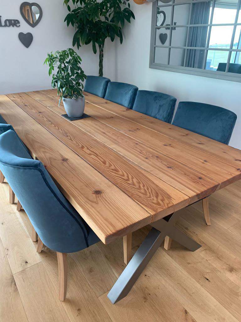 Chunky Dining Table – The Bespoke Carpentry Co
