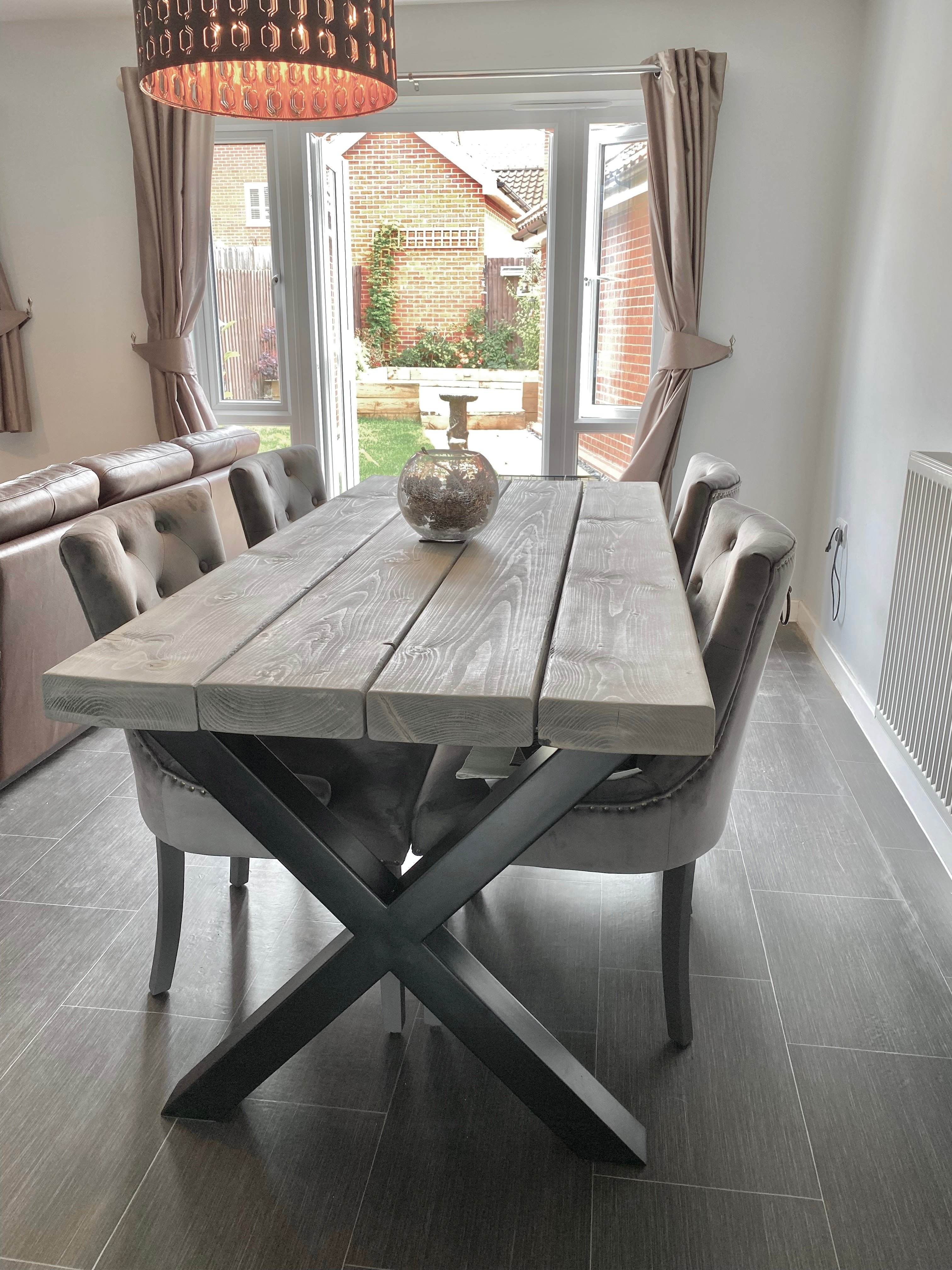 Chunky Dining Table – The Bespoke Carpentry Co